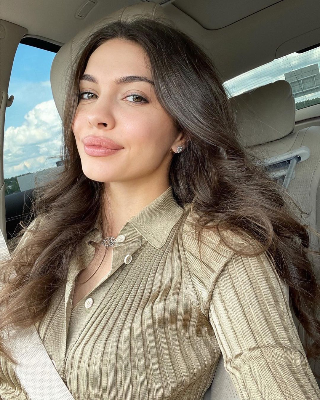 Cabelo castanho-escuro: 40 fotos, tutoriais e dicas