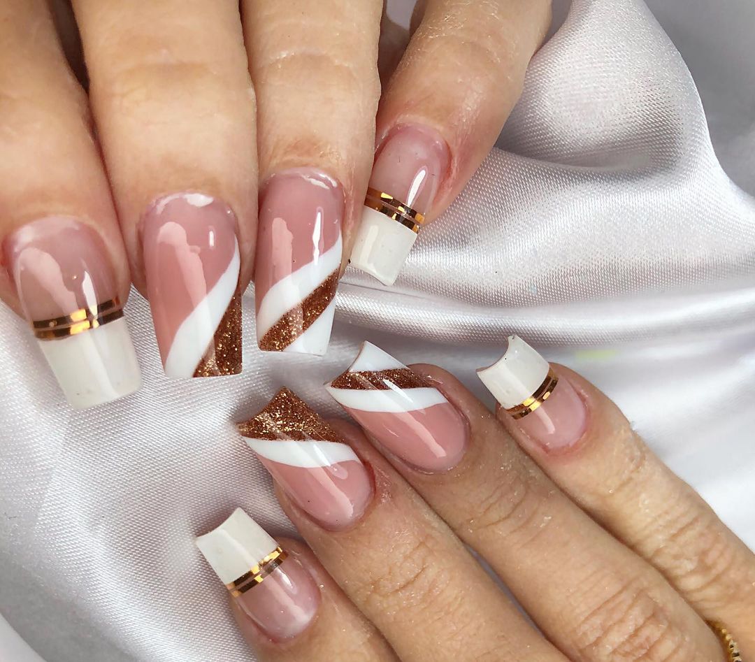 Unhas acrigel: o que é, dicas, inspirações e tutoriais