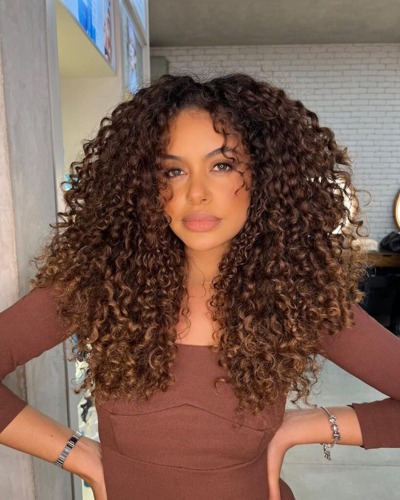 Corte de cabelo longo: tipos, dicas e inspirações