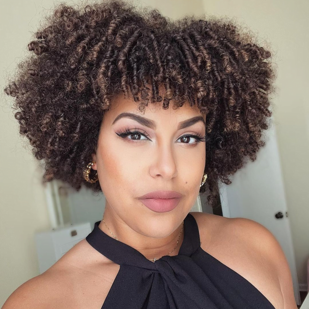 Tipos de cachos: saiba qual o seu e os cuidados indicados