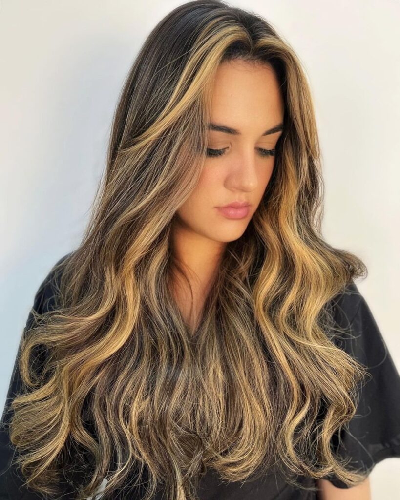 Mechas loiras: técnicas, inspirações, tutoriais e dúvidas