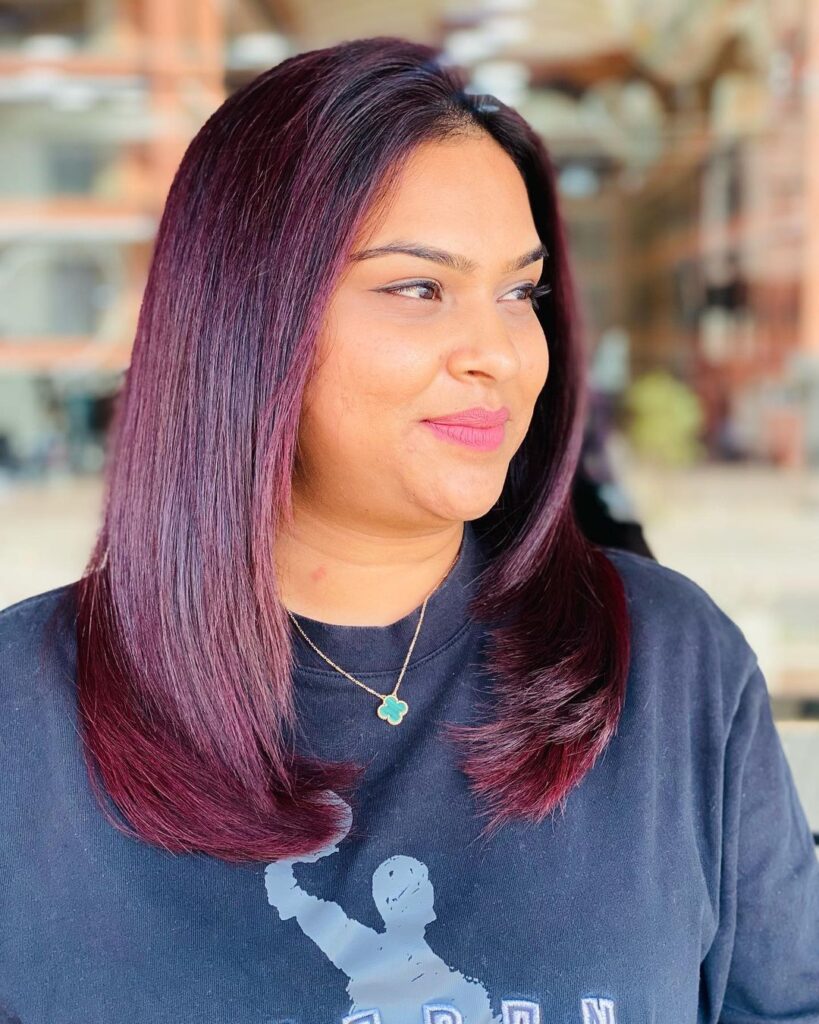 Cabelo vermelho cereja: inspirações e dicas sobre a cor!