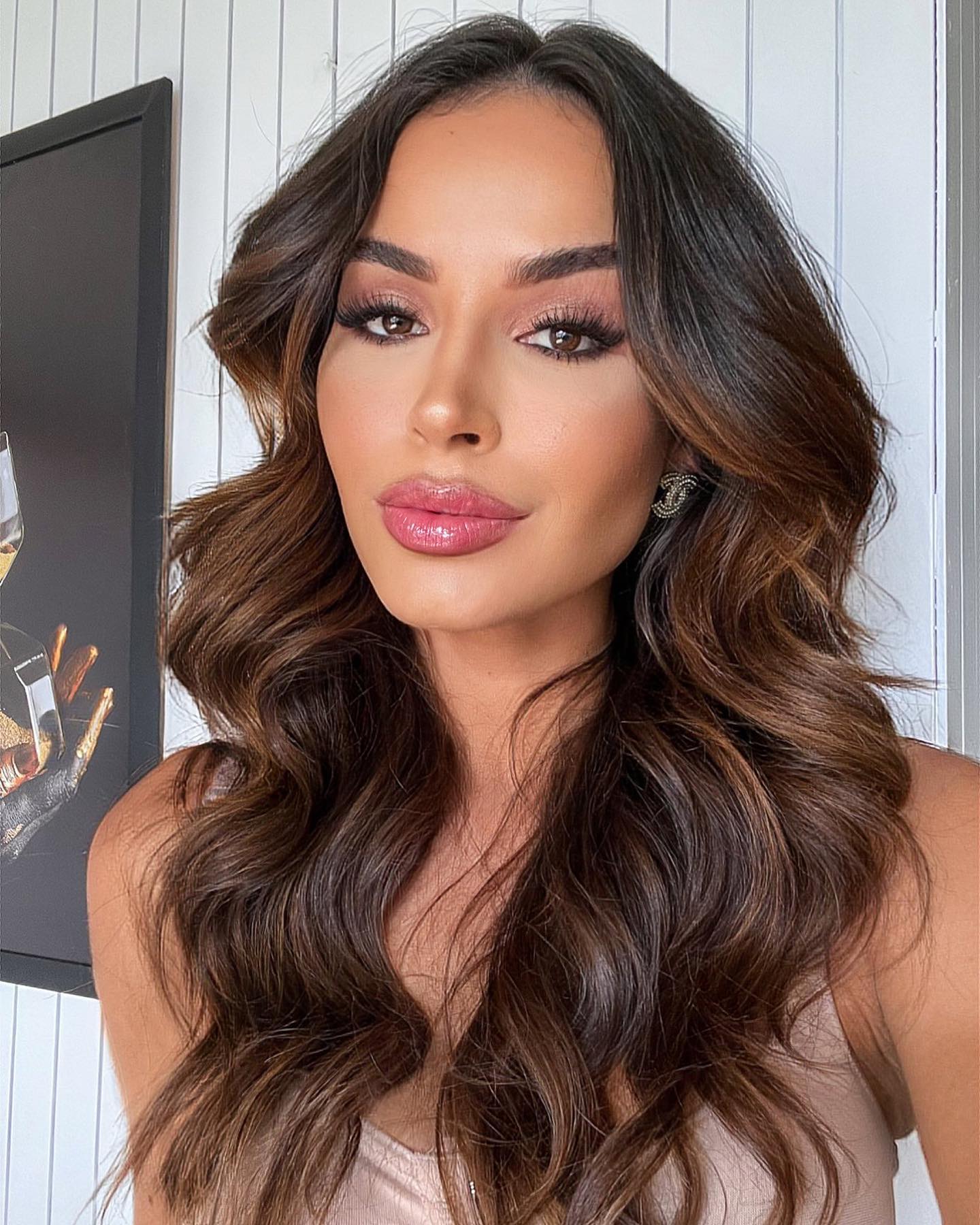 Morena iluminada café: 35 inspirações dessa tendência