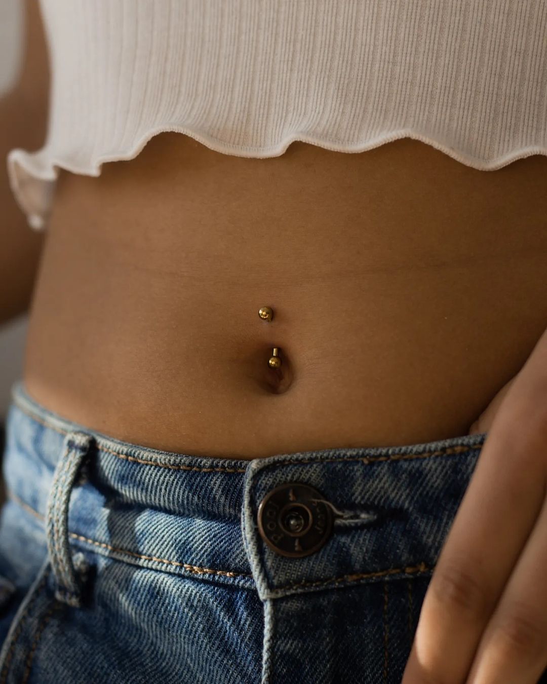 Tipos de piercing no umbigo, dicas, cuidados e 25 lindas inspirações ...