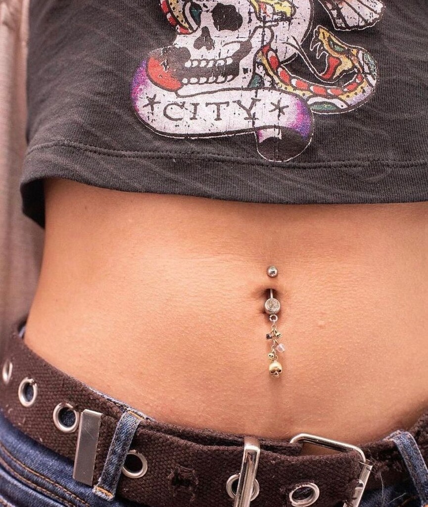 Piercing no umbigo: dicas, cuidados e 25 lindas inspirações